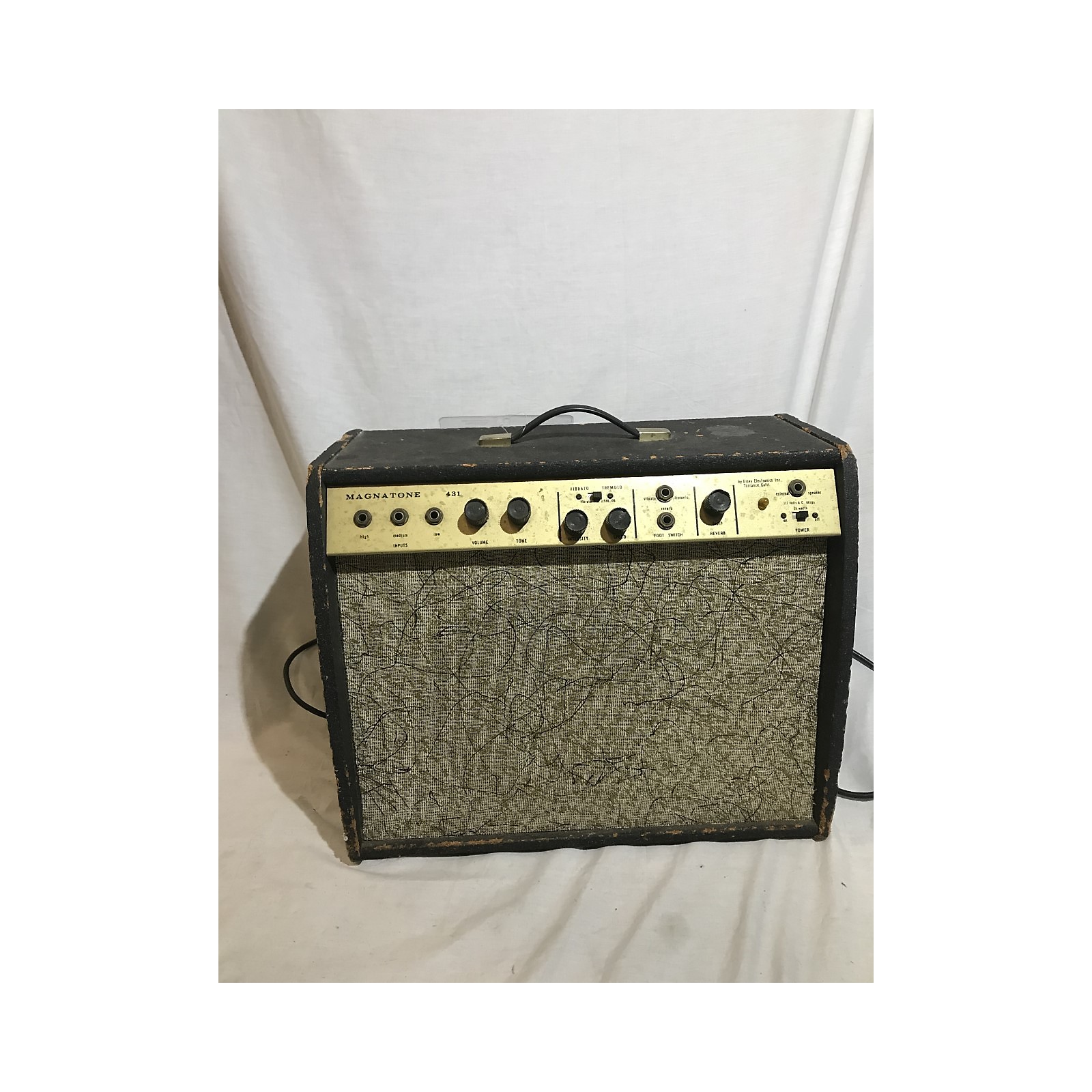Vintage Magnatone 1960s 431 Tube Guitar Combo Amp | Musician's Friend