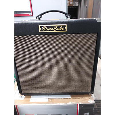 Roland Combo Guitar Amplifiers | Musician's Friend