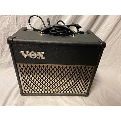 Vox Solid State Combo Guitar Amplifiers | Musician's Friend