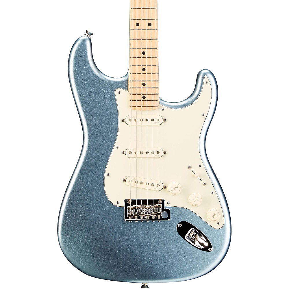 Fender American Deluxe Stratocaster Plus Electric Guitar Ice Blue ...