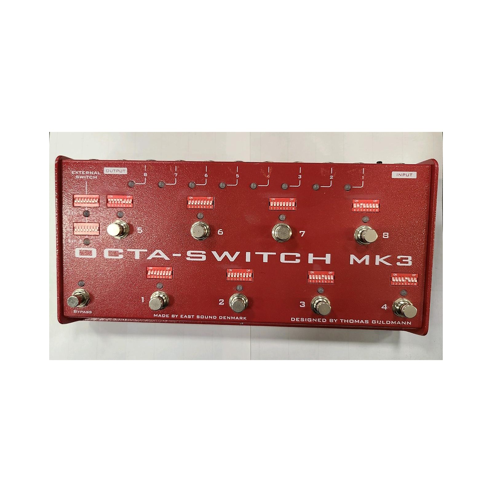 Used Carl Martin Octa Switch Mk3 Pedal | Musician's Friend