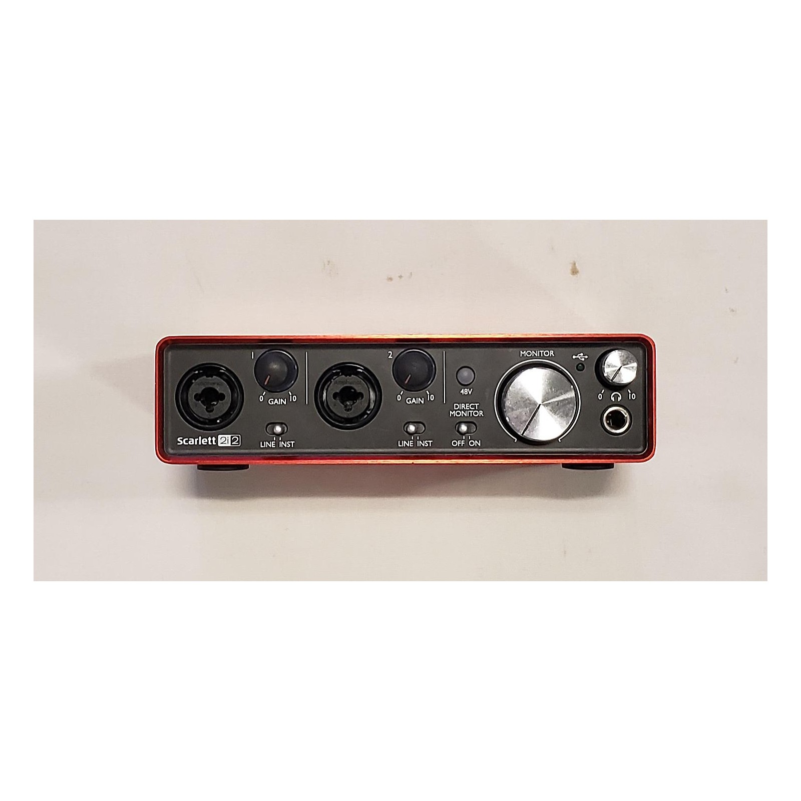 Used Focusrite Scarlett 2i2 Gen 2 Audio Interface | Musician's Friend
