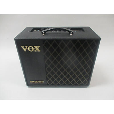 Vox Combo Guitar Amplifiers | Musician's Friend