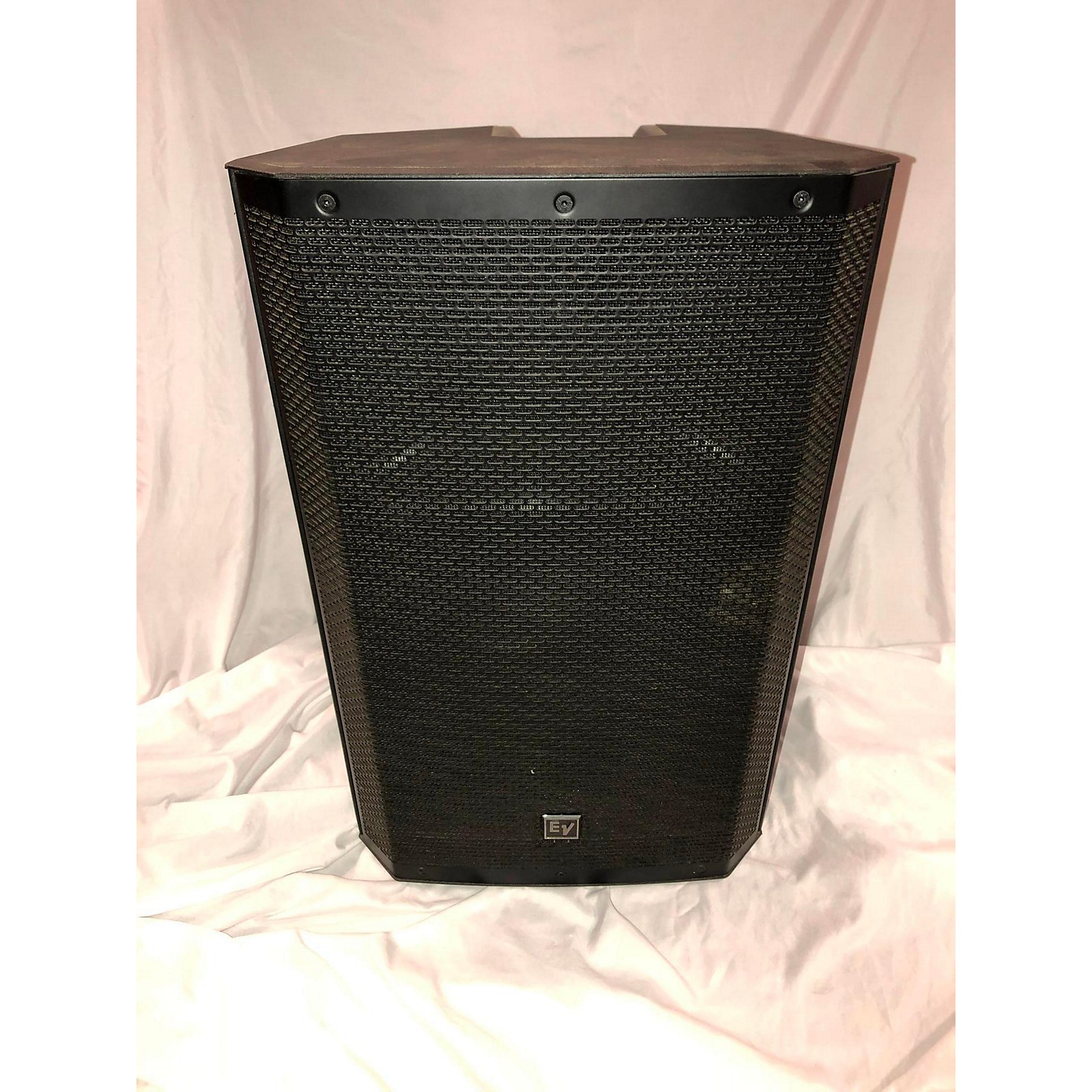 Used Electro-Voice ZLX-15P 15in 2-Way Powered Speaker | Musician's Friend
